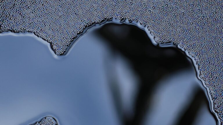 What is Petroleum: Definition, Formation, Constituents, Types and Uses ...